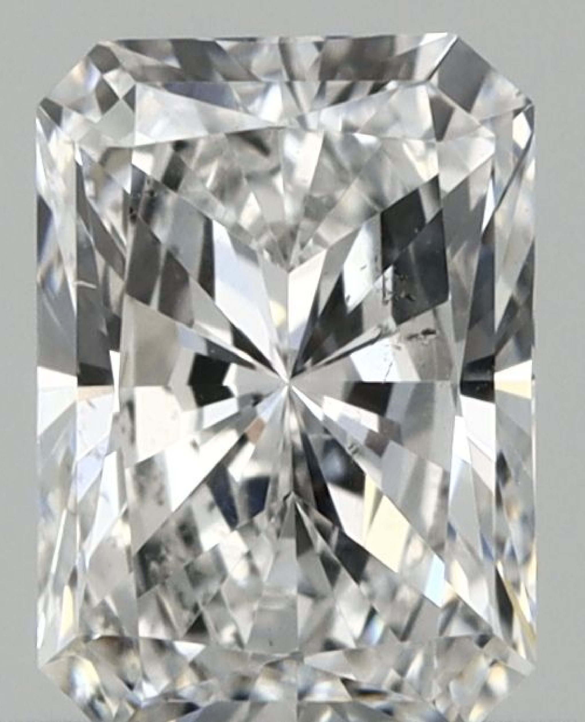How To Buy The PERFECT Radiant-cut Diamond Engagement Ring - Gabriel ...