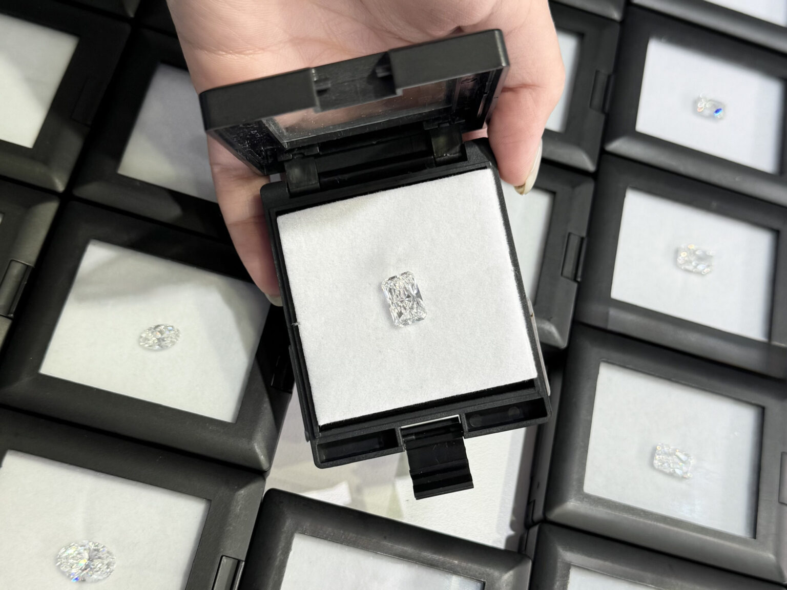 Create Your Engagement Ring In Our Miami Workshop - Gabriel Edward Jewelers